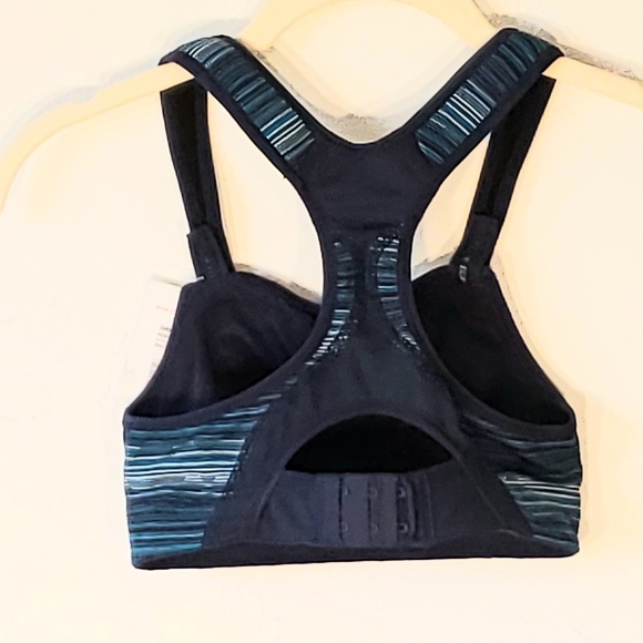 Moving Comfort | Intimates & Sleepwear | Moving Comfort Sport Bra 3 B ...